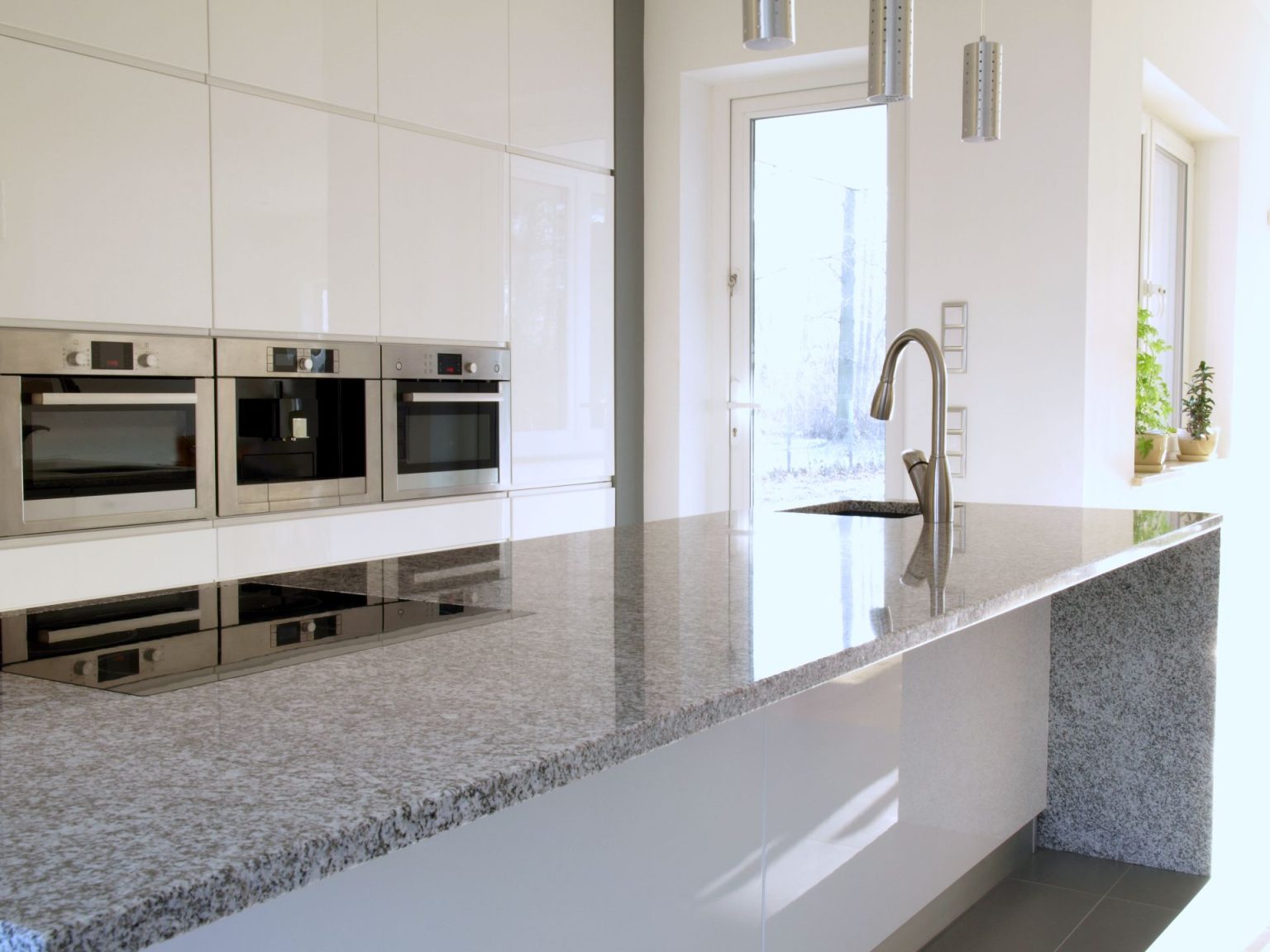 Quality Quartz Kitchen Worktops by The Quartz Factory